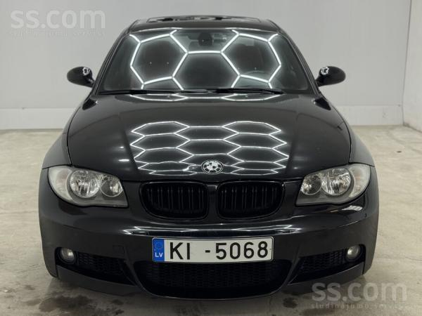 Melns BMW 120 2009 Rēzekne, ar dzinēja tilpumu 2.00 L un nobraukumu 290 tūkst. km par 7000 €, foto 2 vietnē AUTOMOTO.COM.LV