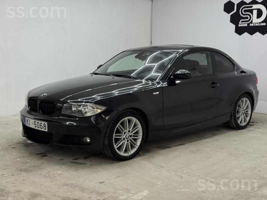Black BMW 120 2009 in Rezekne, with an engine capacity of 2.00 L and mileage of 290 thousand km for 7000 €, photo 4 on AUTOMOTO.COM.LV