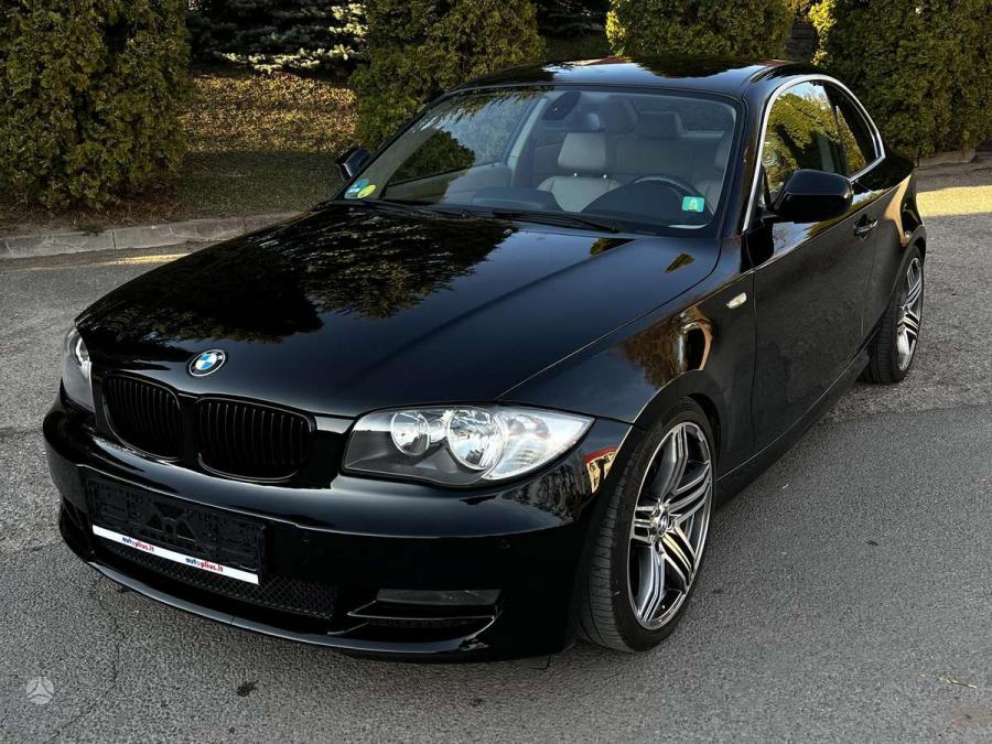 Melns BMW 120 2009 Prienai, ar dzinēja tilpumu 2.00 L un nobraukumu 235 tūkst. km par 4900 €, foto 1 vietnē AUTOMOTO.COM.LV
