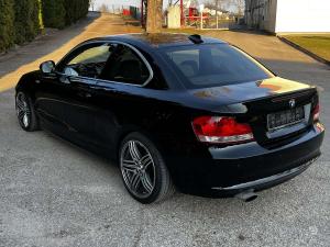 Melns BMW 120 2009 Prienai, ar dzinēja tilpumu 2.00 L un nobraukumu 235 tūkst. km par 4900 €, foto 5 vietnē AUTOMOTO.COM.LV