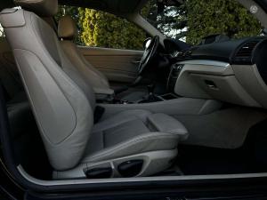 Melns BMW 120 2009 Prienai, ar dzinēja tilpumu 2.00 L un nobraukumu 235 tūkst. km par 4900 €, foto 12 vietnē AUTOMOTO.COM.LV