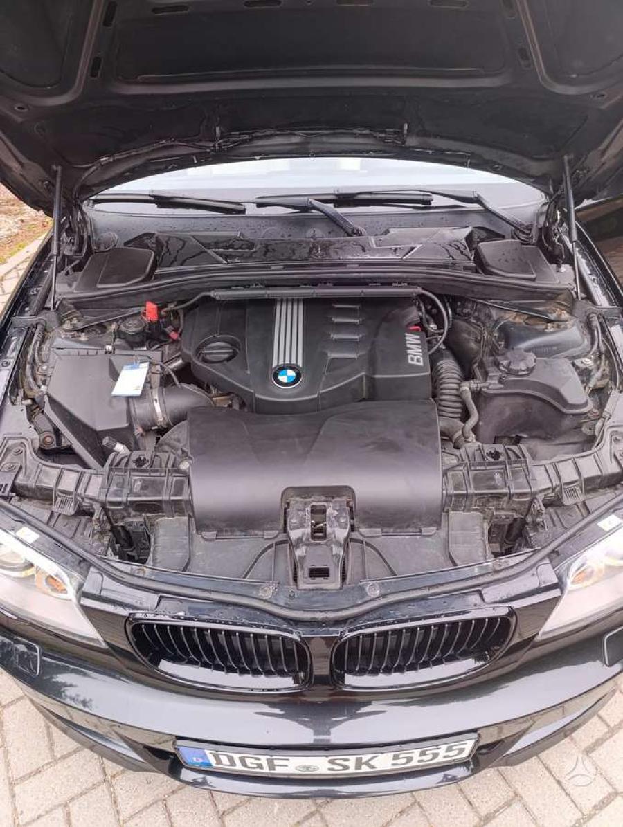 Black BMW 120 2010 in Marijampole, with an engine capacity of 2.00 L and mileage of 247 thousand km for 4900 €, photo 22 on AUTOMOTO.COM.LV