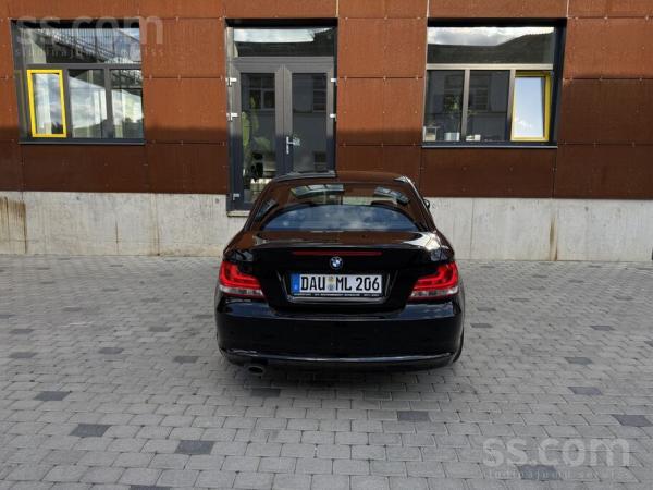 Melns BMW 120 2011 Cēsis, ar dzinēja tilpumu 2.00 L un nobraukumu 262 tūkst. km par 6250 €, foto 5 vietnē AUTOMOTO.COM.LV