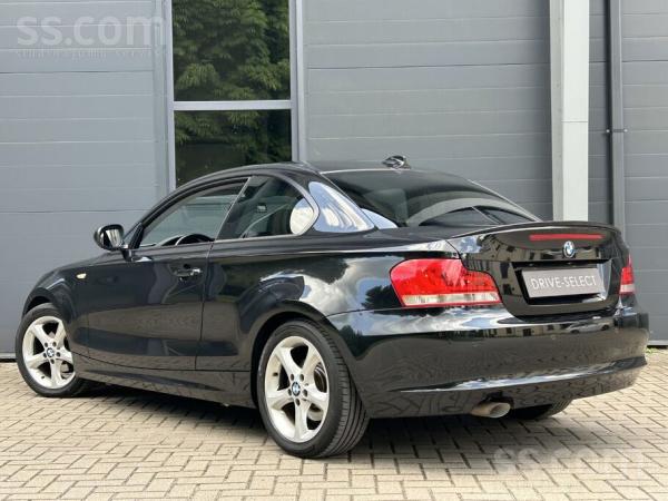 Melns BMW 120 2011 Talsi, ar dzinēja tilpumu 2.00 L un nobraukumu 291 tūkst. km par 5990 €, foto 4 vietnē AUTOMOTO.COM.LV