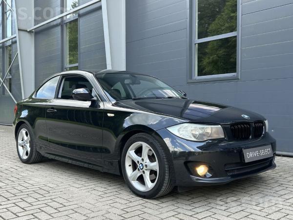 Melns BMW 120 2011 Talsi, ar dzinēja tilpumu 2.00 L un nobraukumu 291 tūkst. km par 5990 €, foto 8 vietnē AUTOMOTO.COM.LV