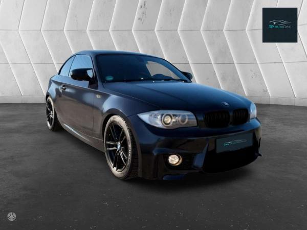 Black BMW 120 2013 in Kaunas, with an engine capacity of 2.00 L and mileage of 214 thousand km for 7250 €, photo 2 on AUTOMOTO.COM.LV
