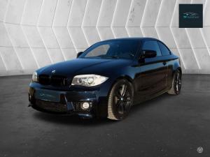 Black BMW 120 2013 in Kaunas, with an engine capacity of 2.00 L and mileage of 214 thousand km for 7250 €, photo 8 on AUTOMOTO.COM.LV