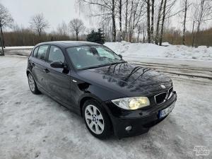 Black BMW 120 2004 in Sakiai, with an engine capacity of 2.00 L and mileage of 230 thousand km for 2700 €, photo 3 on AUTOMOTO.COM.LV