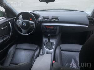 Black BMW 120 2004 in Riga, with an engine capacity of 2.00 L and mileage of 262 thousand km for 4200 €, photo 11 on AUTOMOTO.COM.LV
