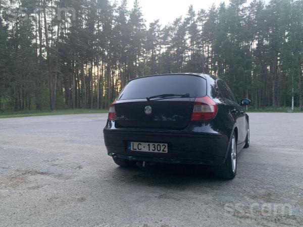 Melns BMW 120 2004 Rīga, ar dzinēja tilpumu 2.00 L un nobraukumu 262 tūkst. km par 4000 €, foto 9 vietnē AUTOMOTO.COM.LV