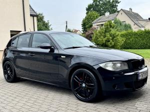 Black BMW 120 2004 in Kaunas, with an engine capacity of 2.00 L and mileage of 340 thousand km for 3850 €, photo 7 on AUTOMOTO.COM.LV