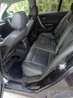 Melns BMW 120 2004 Jelgava, ar dzinēja tilpumu 2.00 L un nobraukumu 232 tūkst. km par 2900 €, foto 8 vietnē AUTOMOTO.COM.LV