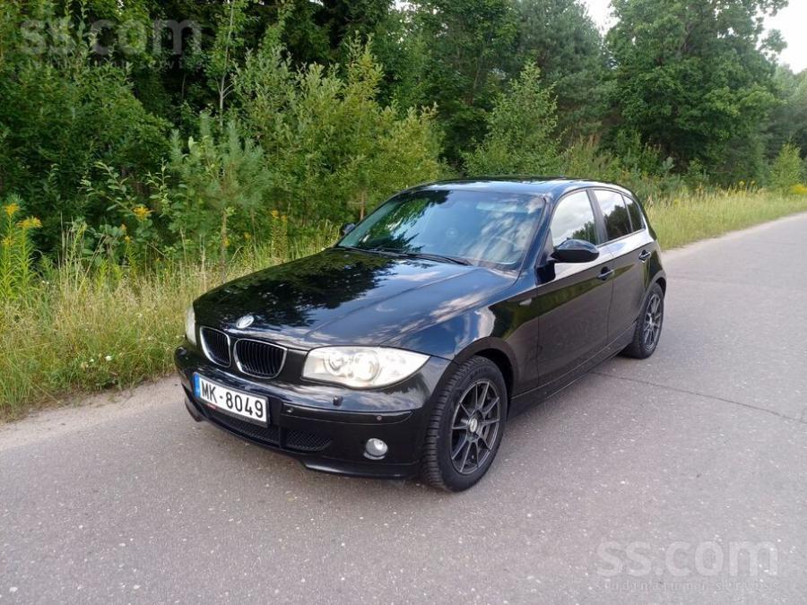 Melns BMW 120 2004 Jelgava, ar dzinēja tilpumu 2.00 L un nobraukumu 232 tūkst. km par 2900 €, foto 11 vietnē AUTOMOTO.COM.LV