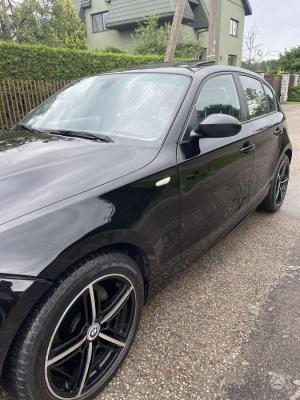 Melns BMW 120 2004 Kauņa, ar dzinēja tilpumu 2.00 L un nobraukumu 409 tūkst. km par 2750 €, foto 7 vietnē AUTOMOTO.COM.LV