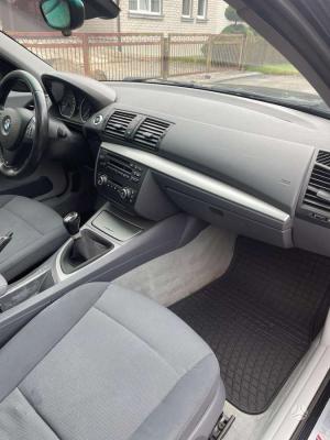 Melns BMW 120 2004 Kauņa, ar dzinēja tilpumu 2.00 L un nobraukumu 409 tūkst. km par 2750 €, foto 18 vietnē AUTOMOTO.COM.LV