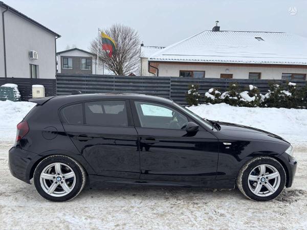 Black BMW 120 2005 in Vilnius, with an engine capacity of 2.00 L and mileage of 400 thousand km for 2850 €, photo 6 on AUTOMOTO.COM.LV