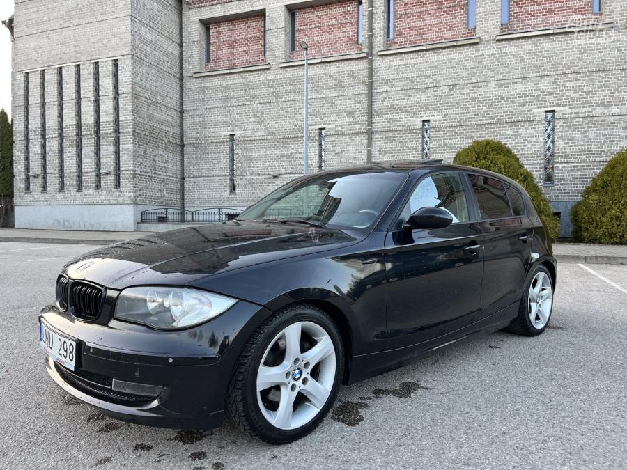 Melns BMW 120 2005 Alīta, ar dzinēja tilpumu 2.00 L un nobraukumu 290 tūkst. km par 2990 €, foto 3 vietnē AUTOMOTO.COM.LV