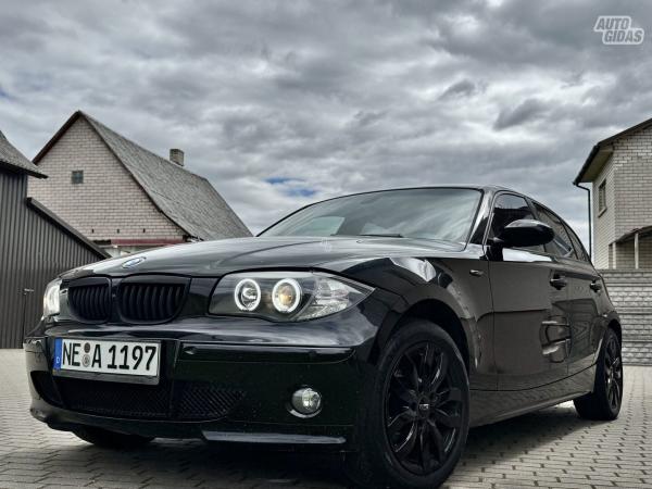 Melns BMW 120 2005 Kauņa, ar dzinēja tilpumu 2.00 L un nobraukumu 329 tūkst. km par 3999 €, foto 7 vietnē AUTOMOTO.COM.LV
