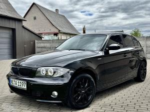 Black BMW 120 2005 in Kaunas, with an engine capacity of 2.00 L and mileage of 339 thousand km for 3950 €, photo 5 on AUTOMOTO.COM.LV