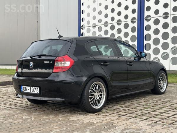 Melns BMW 120 2005 Rīga, ar dzinēja tilpumu 2.00 L un nobraukumu 280 tūkst. km par 3490 €, foto 6 vietnē AUTOMOTO.COM.LV