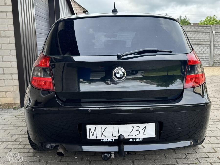 Black BMW 120 2005 in Kaunas, with an engine capacity of 2.00 L and mileage of 329 thousand km for 4100 €, photo 6 on AUTOMOTO.COM.LV