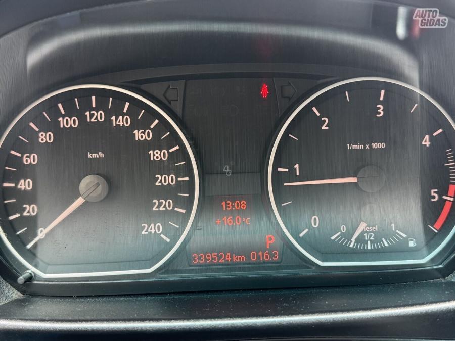 Melns BMW 120 2005 Kauņa, ar dzinēja tilpumu 2.00 L un nobraukumu 329 tūkst. km par 3850 €, foto 17 vietnē AUTOMOTO.COM.LV
