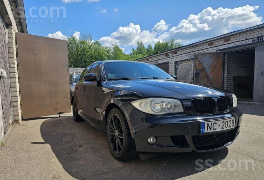 Melns BMW 120 2005 Rīga, ar dzinēja tilpumu 2.00 L un nobraukumu 340 tūkst. km par 4100 €, foto 3 vietnē AUTOMOTO.COM.LV