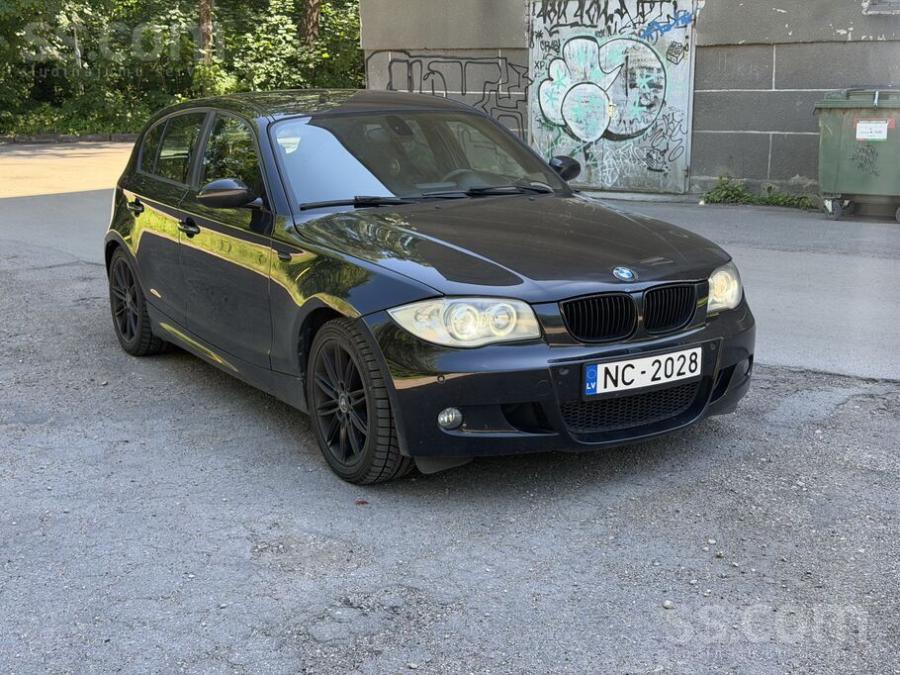 Melns BMW 120 2005 Rīga, ar dzinēja tilpumu 2.00 L un nobraukumu 338 tūkst. km par 2850 €, foto 3 vietnē AUTOMOTO.COM.LV
