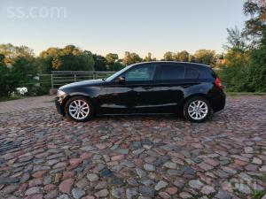 Melns BMW 120 2005 Liepāja, ar dzinēja tilpumu 2.00 L un nobraukumu 358 tūkst. km par 4000 €, foto 5 vietnē AUTOMOTO.COM.LV