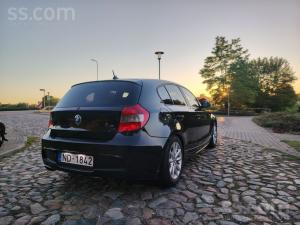 Melns BMW 120 2005 Liepāja, ar dzinēja tilpumu 2.00 L un nobraukumu 358 tūkst. km par 4000 €, foto 7 vietnē AUTOMOTO.COM.LV