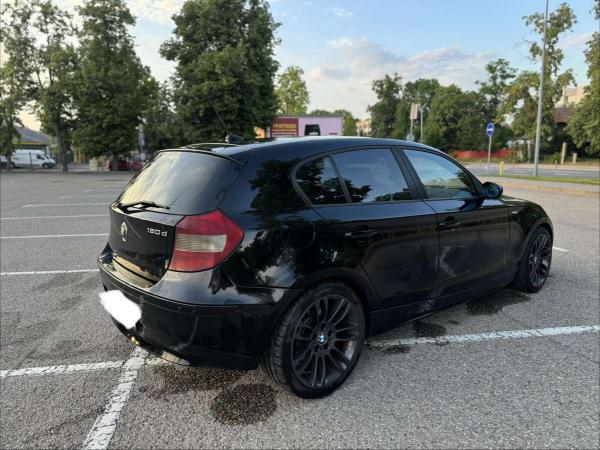 Melns BMW 120 2005 Kauņa, ar dzinēja tilpumu 0.00 L un nobraukumu 363 tūkst. km par 3200 €, foto 10 vietnē AUTOMOTO.COM.LV