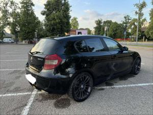 Black BMW 120 2005 in Kaunas, with an engine capacity of 0.00 L and mileage of 363 thousand km for 3200 €, photo 11 on AUTOMOTO.COM.LV