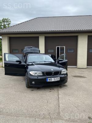 Black BMW 120 2005 in Daugavpils, with an engine capacity of 2.00 L and mileage of 278 thousand km for 3200 €, photo  on AUTOMOTO.COM.LV