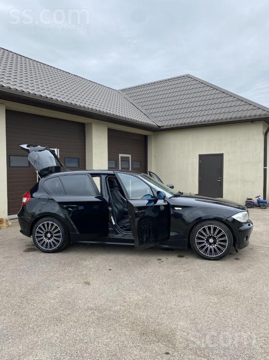 Melns BMW 120 2005 Daugavpils, ar dzinēja tilpumu 2.00 L un nobraukumu 278 tūkst. km par 3200 €, foto 3 vietnē AUTOMOTO.COM.LV