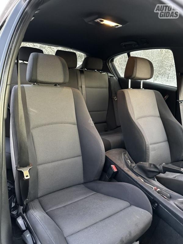 Melns BMW 120 2005 Viļņa, ar dzinēja tilpumu 2.00 L un nobraukumu 363 tūkst. km par 1900 €, foto 9 vietnē AUTOMOTO.COM.LV
