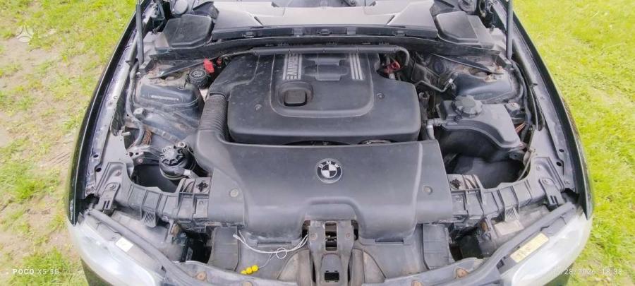 Melns BMW 120 2005 Kauņa, ar dzinēja tilpumu 2.00 L un nobraukumu 400 tūkst. km par 2700 €, foto 15 vietnē AUTOMOTO.COM.LV