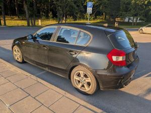 Melns BMW 120 2005 Kauņa, ar dzinēja tilpumu 2.00 L un nobraukumu 354 tūkst. km par 2450 €, foto 8 vietnē AUTOMOTO.COM.LV