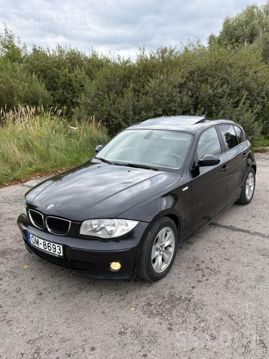 Black BMW 120 2005 in Jelgava, with an engine capacity of 2.00 L and mileage of 0 thousand km for 3150 €, photo 3 on AUTOMOTO.COM.LV