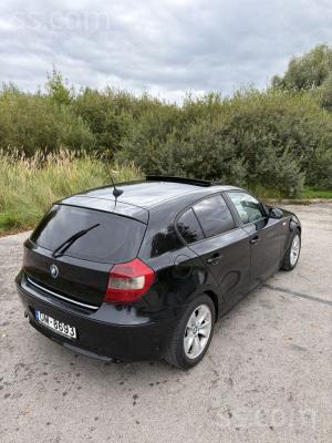Black BMW 120 2005 in Jelgava, with an engine capacity of 2.00 L and mileage of 0 thousand km for 3150 €, photo 5 on AUTOMOTO.COM.LV