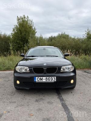 Black BMW 120 2005 in Jelgava, with an engine capacity of 2.00 L and mileage of 0 thousand km for 3150 €, photo 8 on AUTOMOTO.COM.LV