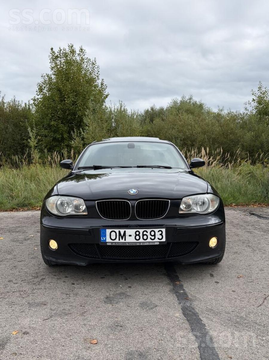 Black BMW 120 2005 in Jelgava, with an engine capacity of 2.00 L and mileage of 0 thousand km for 3150 €, photo 8 on AUTOMOTO.COM.LV