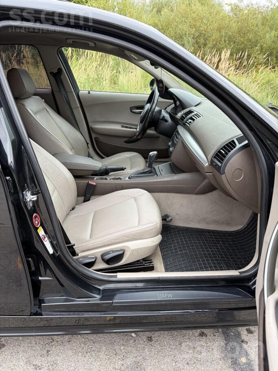 Black BMW 120 2005 in Jelgava, with an engine capacity of 2.00 L and mileage of 0 thousand km for 3150 €, photo 10 on AUTOMOTO.COM.LV