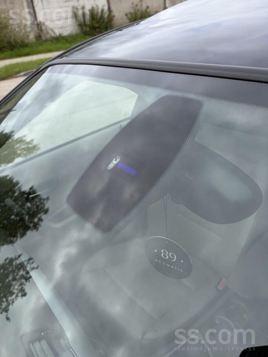 Black BMW 120 2005 in Jelgava, with an engine capacity of 2.00 L and mileage of 0 thousand km for 3150 €, photo 18 on AUTOMOTO.COM.LV