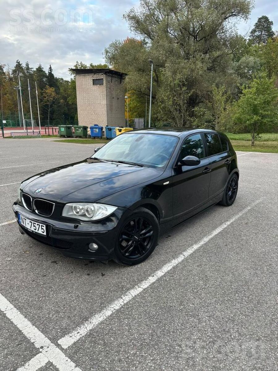 Melns BMW 120 2005 Gulbene, ar dzinēja tilpumu 2.00 L un nobraukumu 263 tūkst. km par 2300 €, foto 1 vietnē AUTOMOTO.COM.LV