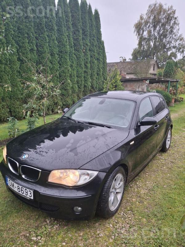 Melns BMW 120 2005 Bauska, ar dzinēja tilpumu 2.00 L un nobraukumu 347 tūkst. km par 3000 €, foto 9 vietnē AUTOMOTO.COM.LV