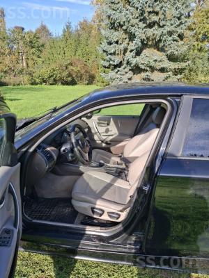 Melns BMW 120 2005 Bauska, ar dzinēja tilpumu 2.00 L un nobraukumu 347 tūkst. km par 3000 €, foto 15 vietnē AUTOMOTO.COM.LV