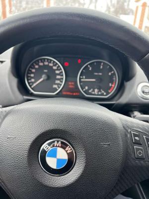Black BMW 120 2006 in Vilnius, with an engine capacity of 1.80 L and mileage of 265 thousand km for 2650 €, photo 7 on AUTOMOTO.COM.LV