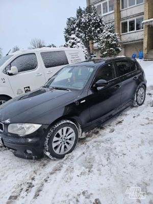Melns BMW 120 2006 Petrikaičiai, ar dzinēja tilpumu 2.00 L un nobraukumu 293 tūkst. km par 2400 €, foto 2 vietnē AUTOMOTO.COM.LV