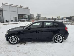 Melns BMW 120 2006 Viļņa, ar dzinēja tilpumu 2.00 L un nobraukumu 373 tūkst. km par 3100 €, foto 4 vietnē AUTOMOTO.COM.LV