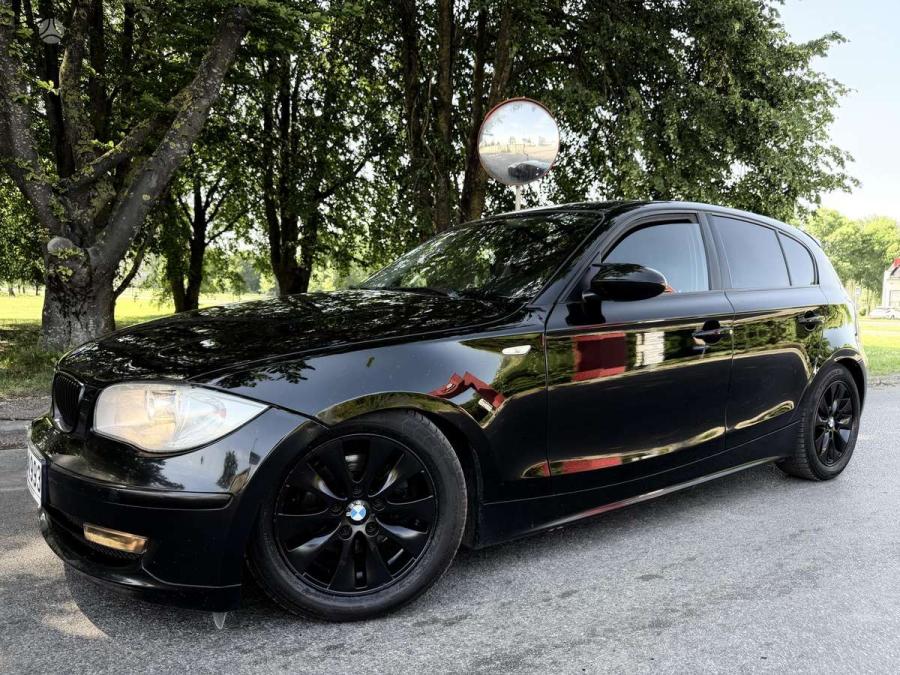 Melns BMW 120 2006 Kauņa, ar dzinēja tilpumu 2.00 L un nobraukumu 398 tūkst. km par 3350 €, foto 1 vietnē AUTOMOTO.COM.LV